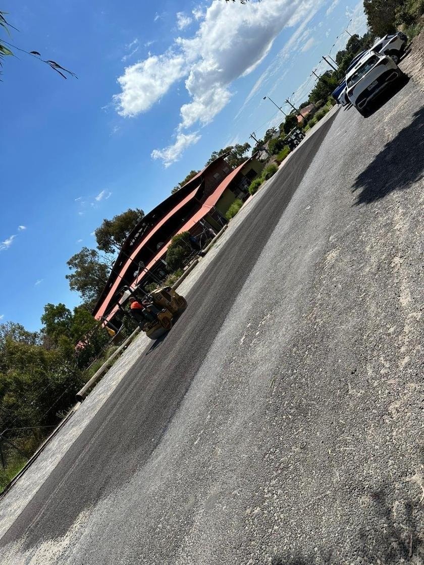 What is Asphalt? Uses, Types & Guide - Direct Road Surfacing PTY LTD