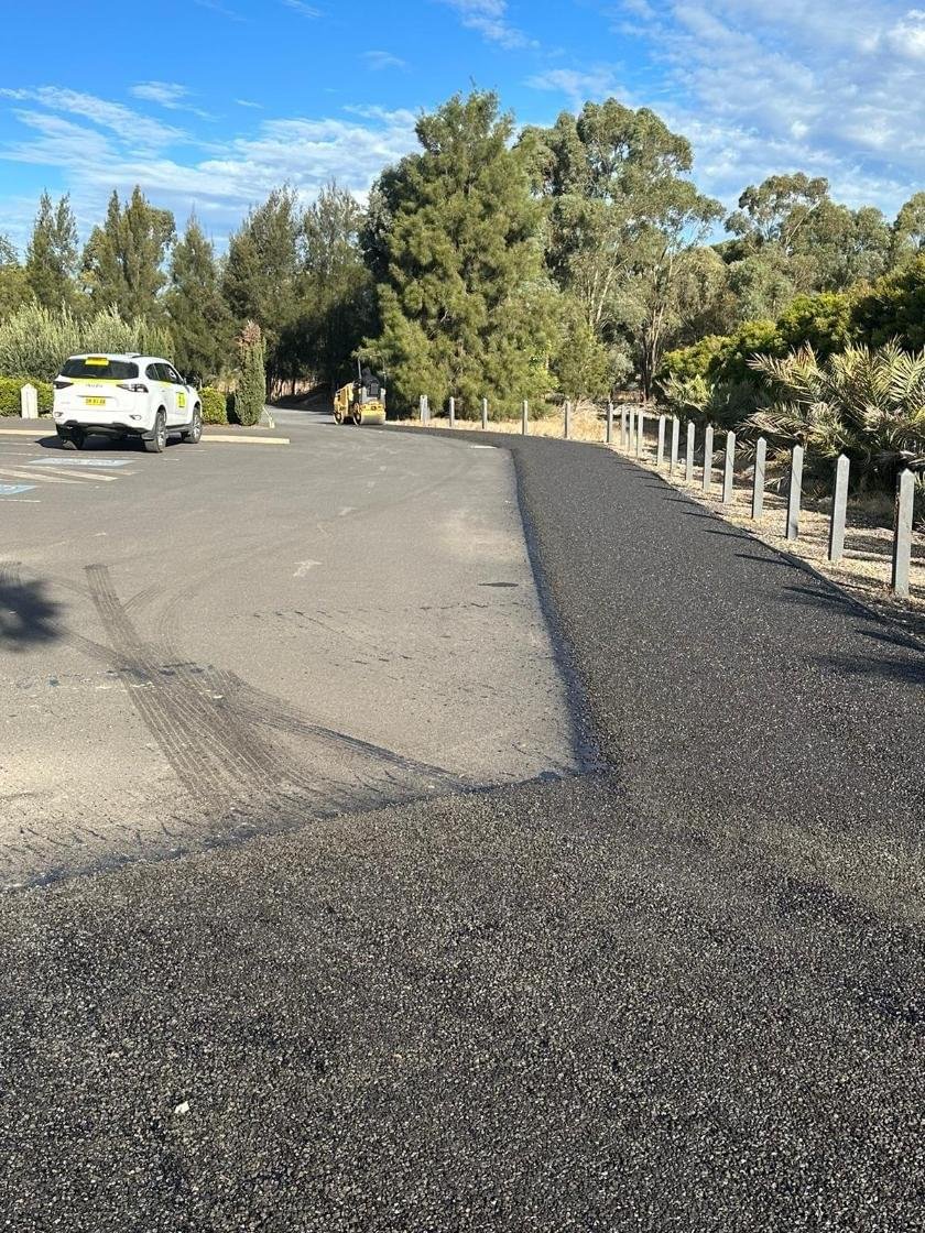 What is Asphalt? Uses, Types & Guide - Direct Road Surfacing PTY LTD