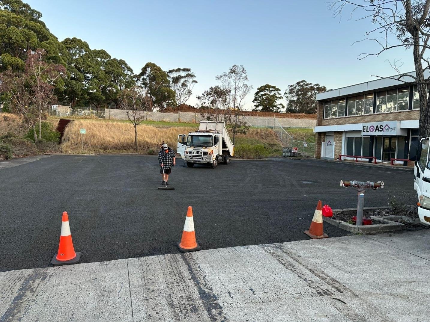 What is Asphalt? Uses, Types & Guide - Direct Road Surfacing PTY LTD